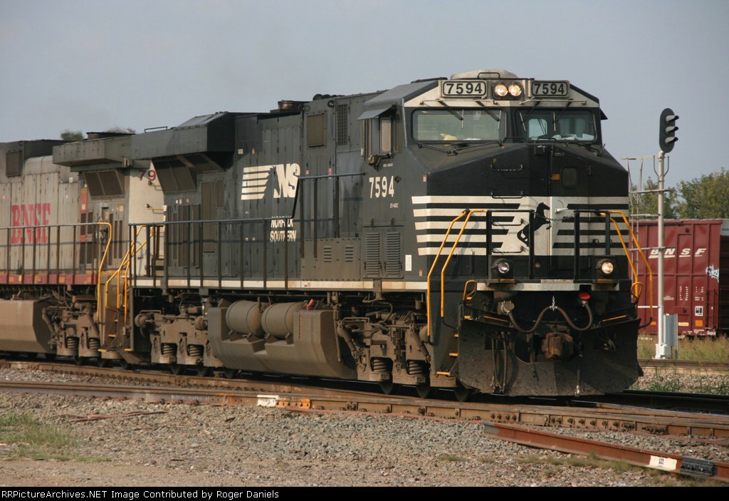 NS 7594